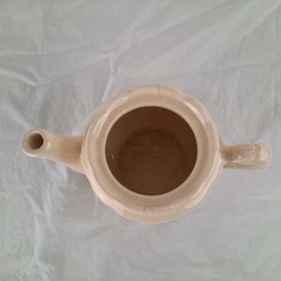 Swanson Pottery | Dining | Vintage Shawnee Pottery Teapot 94s Cream ...